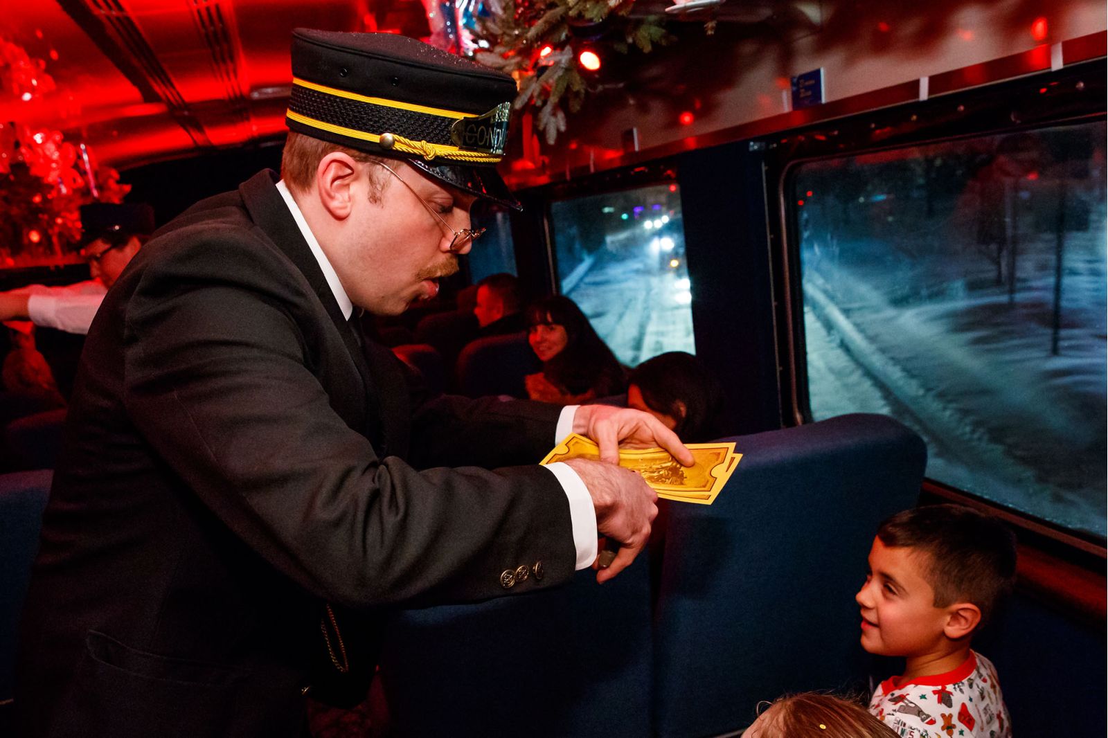 Licensed Train Ride Events for Families | Rail Events Inc.